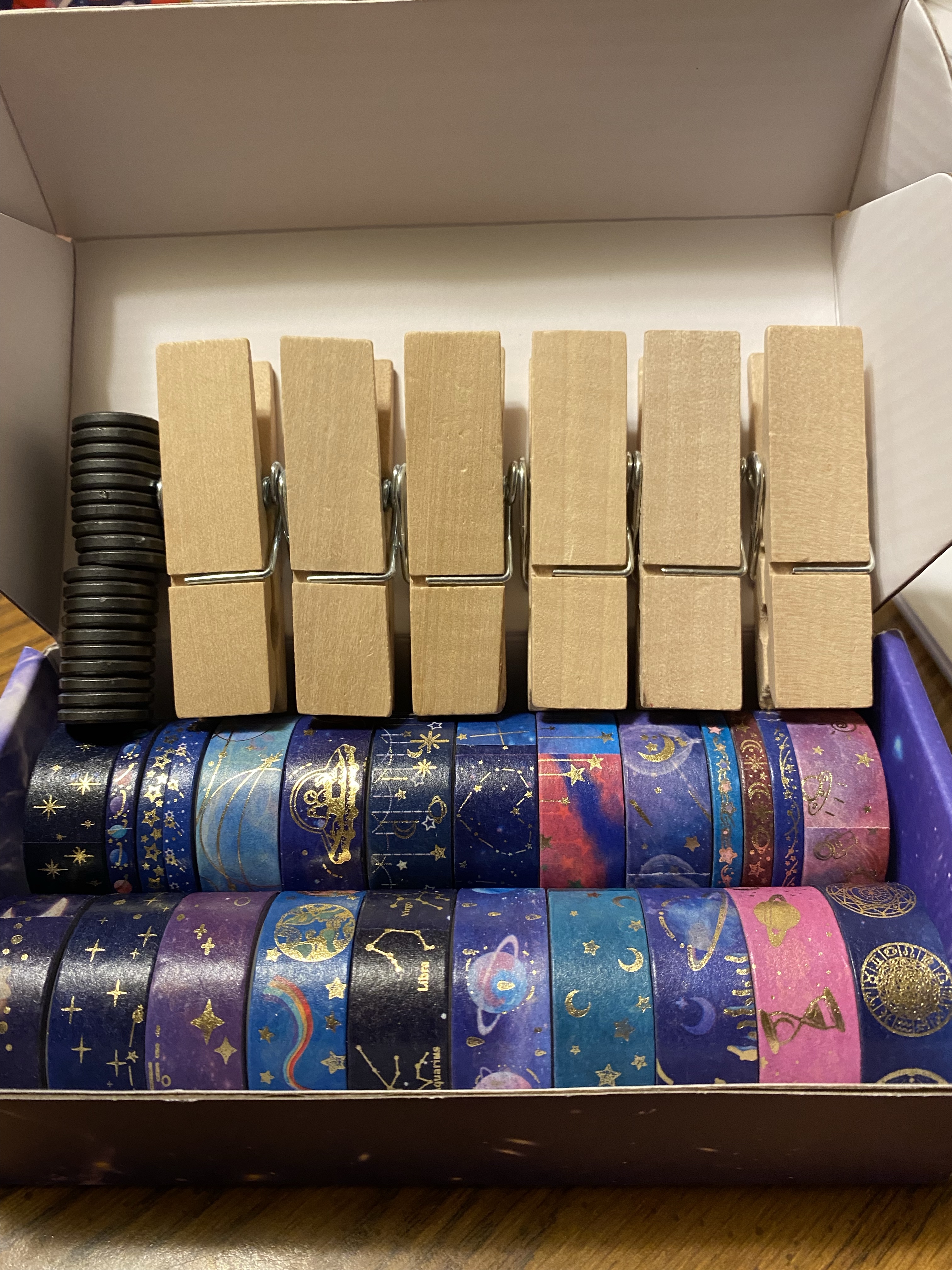 Clothespin magnets – Everyday Sisters